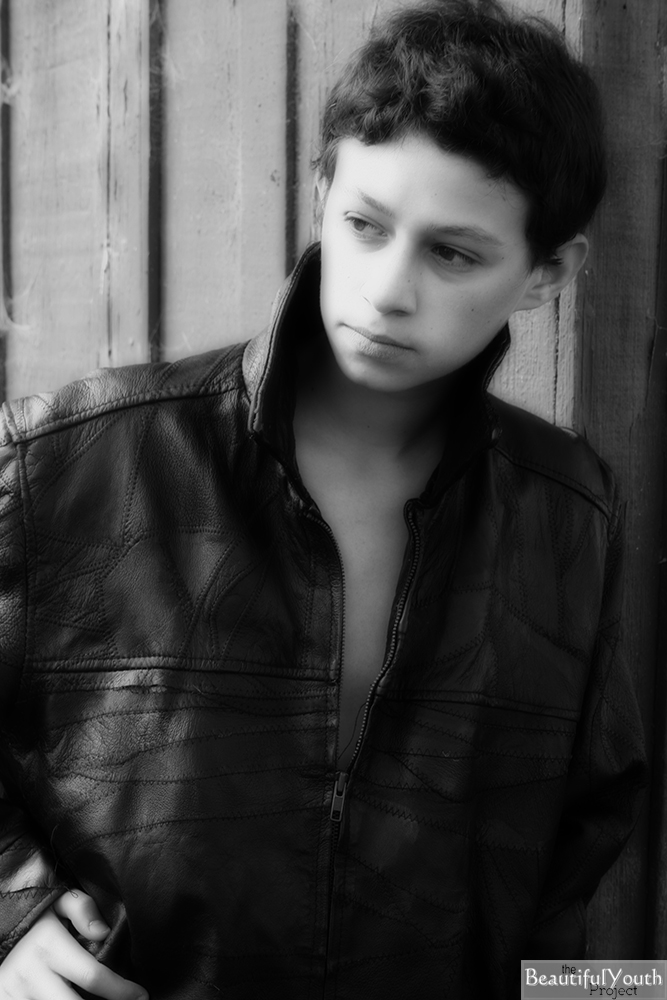 Current Gallery – The BeautifulYouth Project